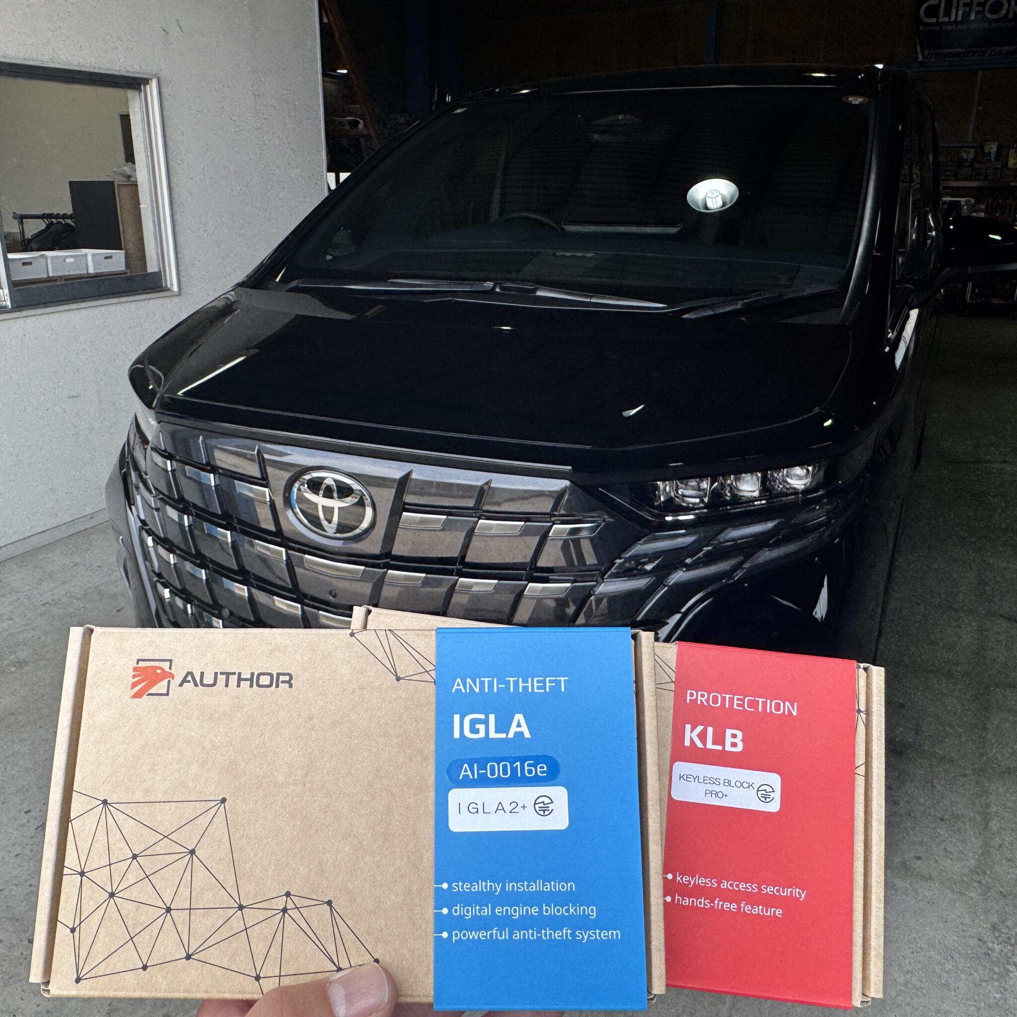 トヨタ/アルファード｜「IGLA2+」「KEYLESS BLOCK PRO+」 - メカドック